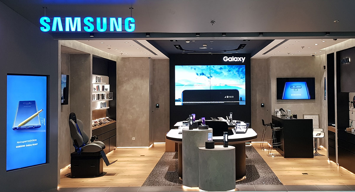 Samsung Brand Store - UŠĆE Shopping Center